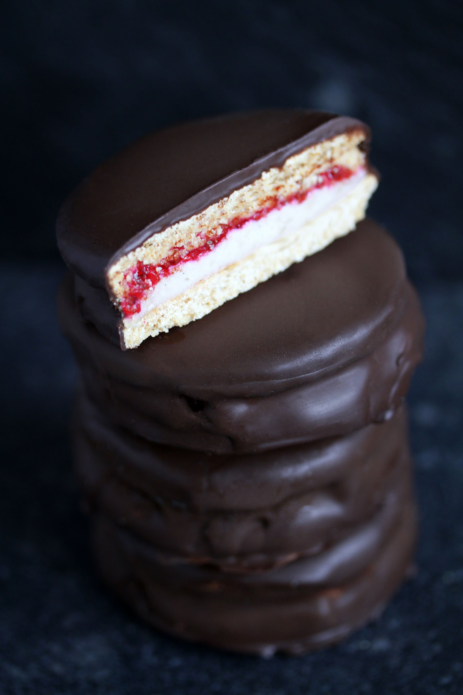 Wagon Wheels 8 Jammie c | Britannia.lk